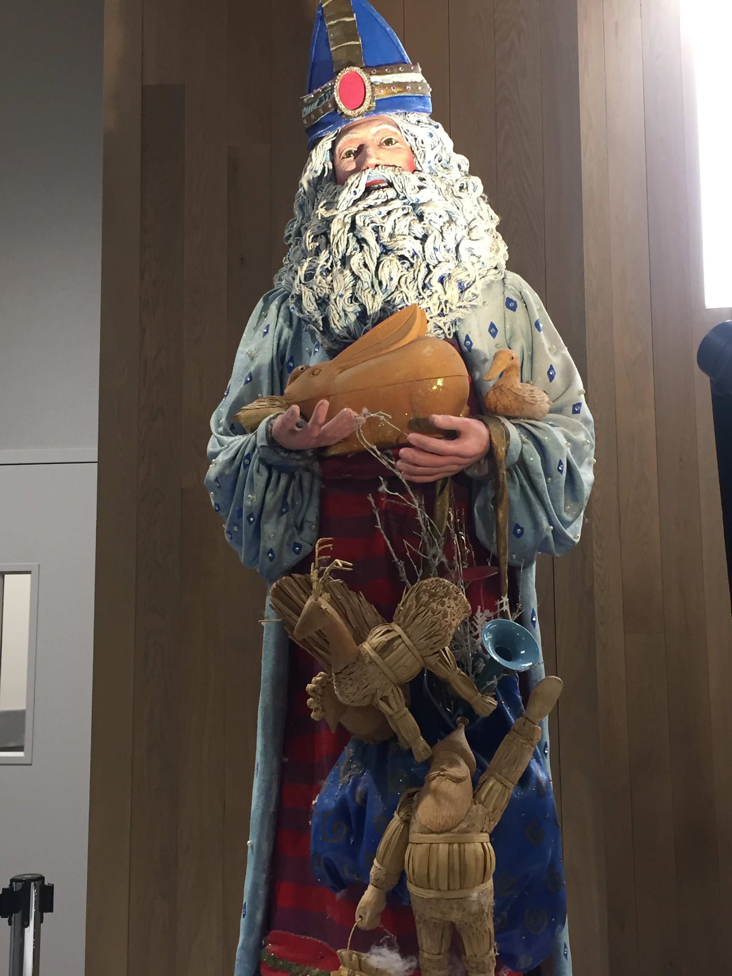 St. Nick Around the World | JanBeek